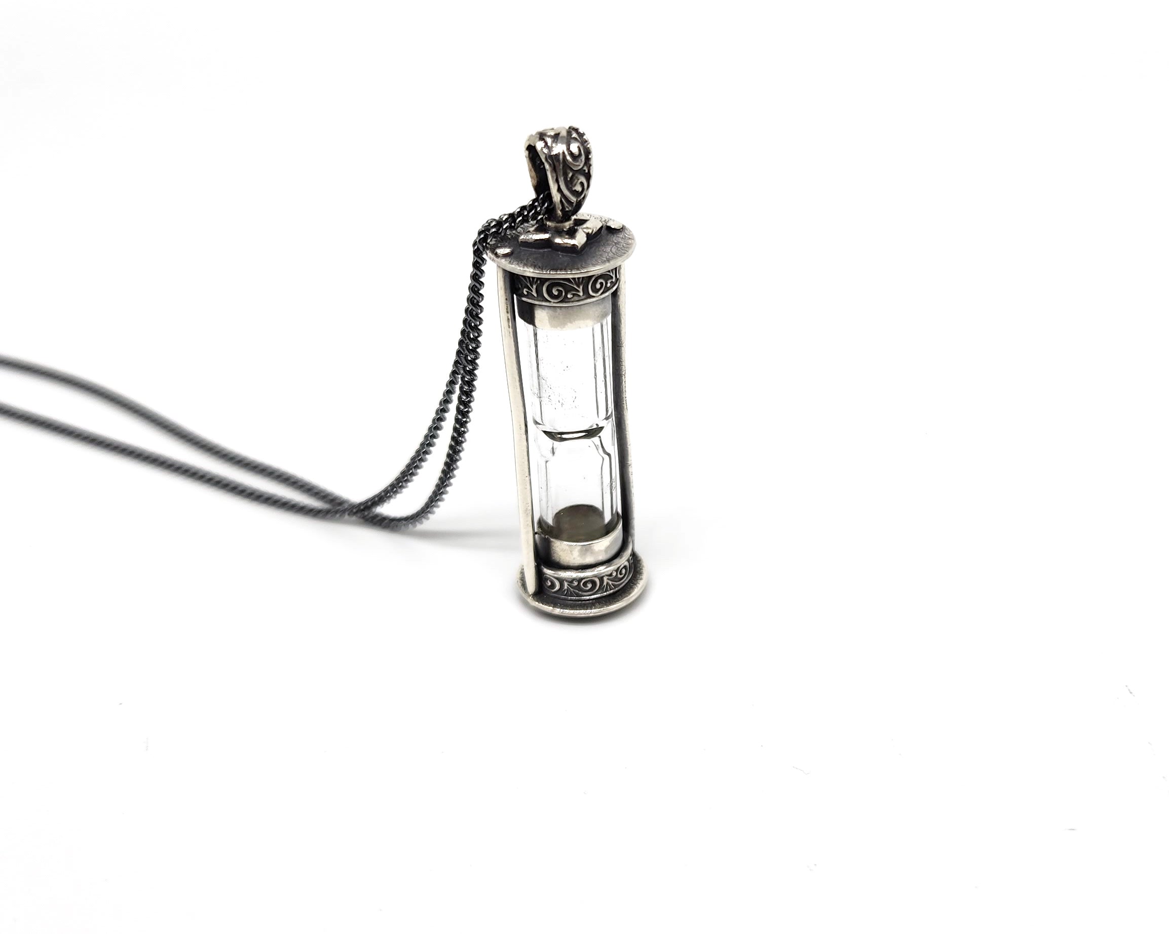 Pendulum Necklace – Grave Metallum Jewellery