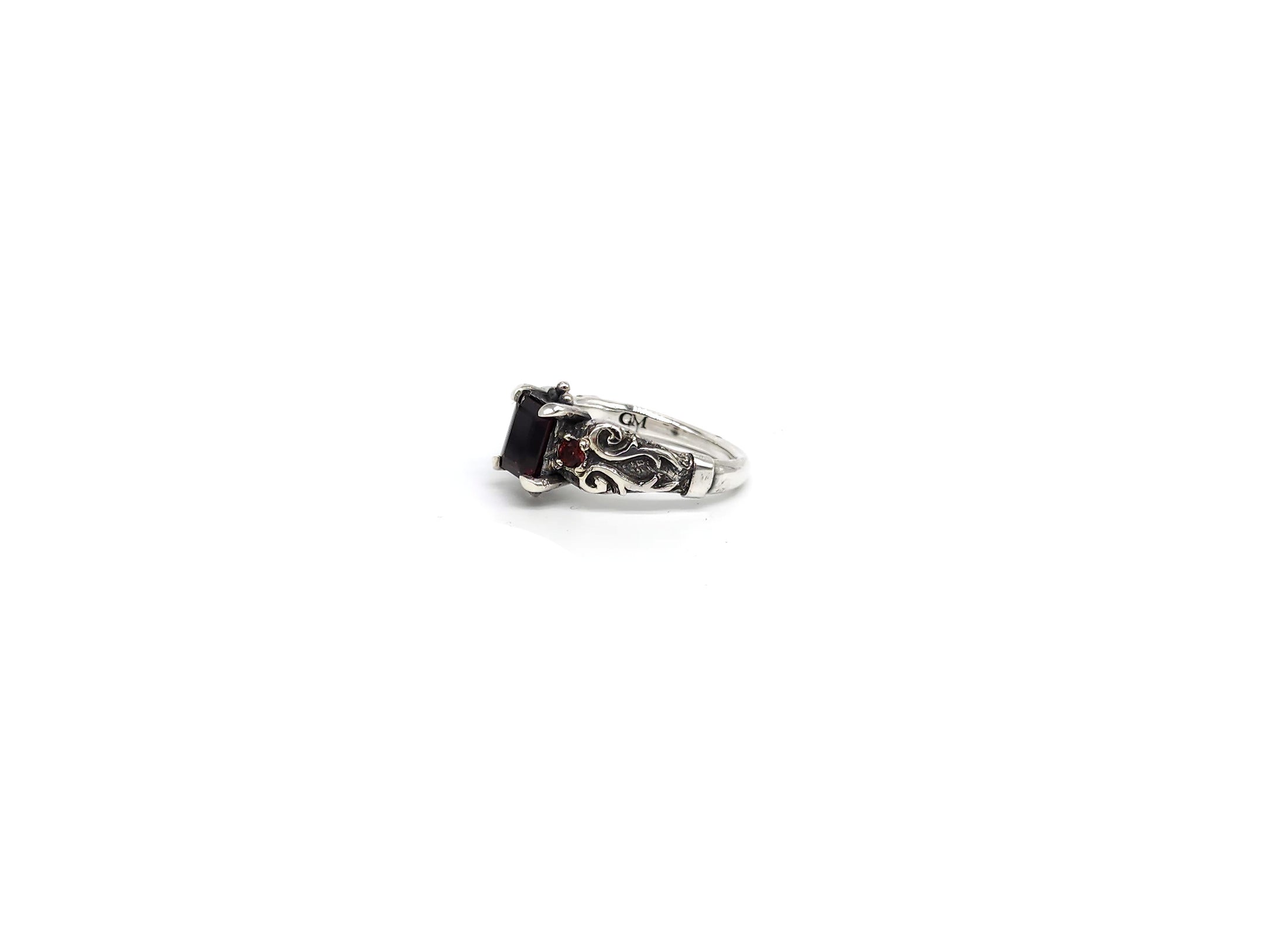 Sear Ring – Grave Metallum Jewellery